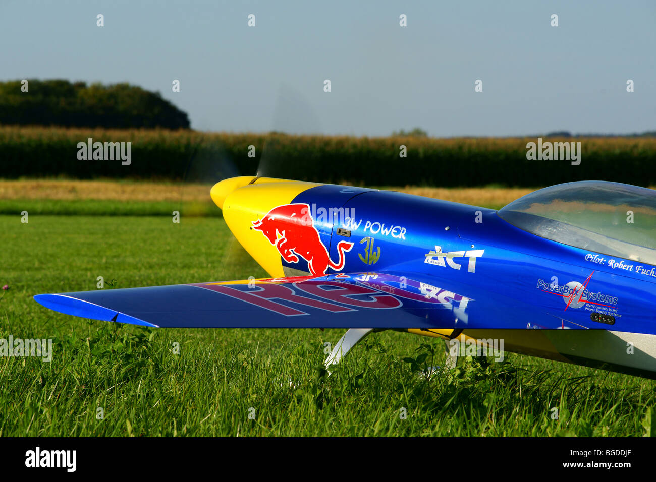 Painted model aircraft hi-res stock photography and images - Alamy