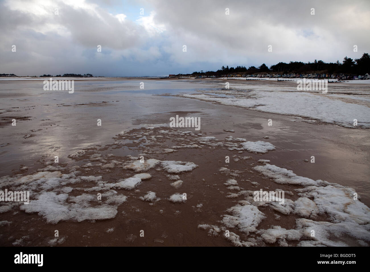 Chilled waters hi-res stock photography and images - Alamy