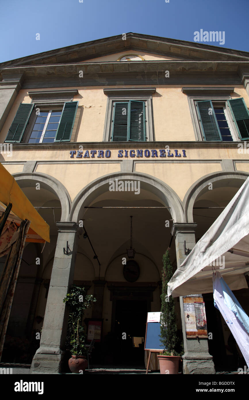 The Teatro Signorelli on market day at Cortona in Tuscany Italy Stock ...