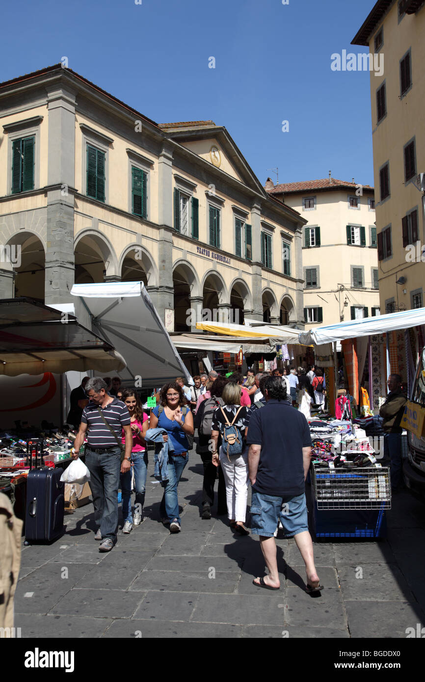 Piazza signorelli hi-res stock photography and images - Alamy