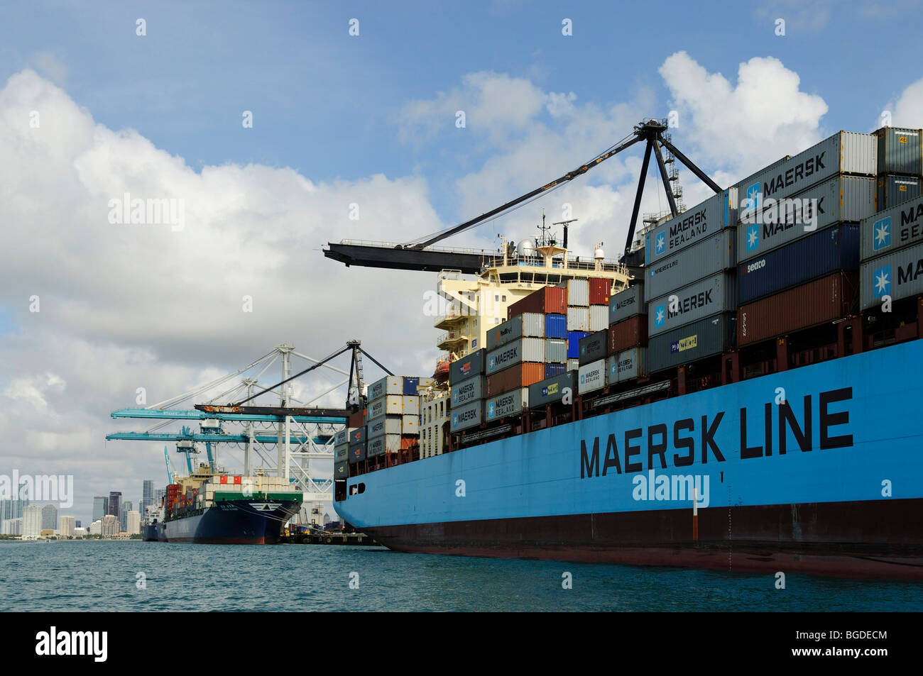 Miami shipyard hi-res stock photography and images - Alamy