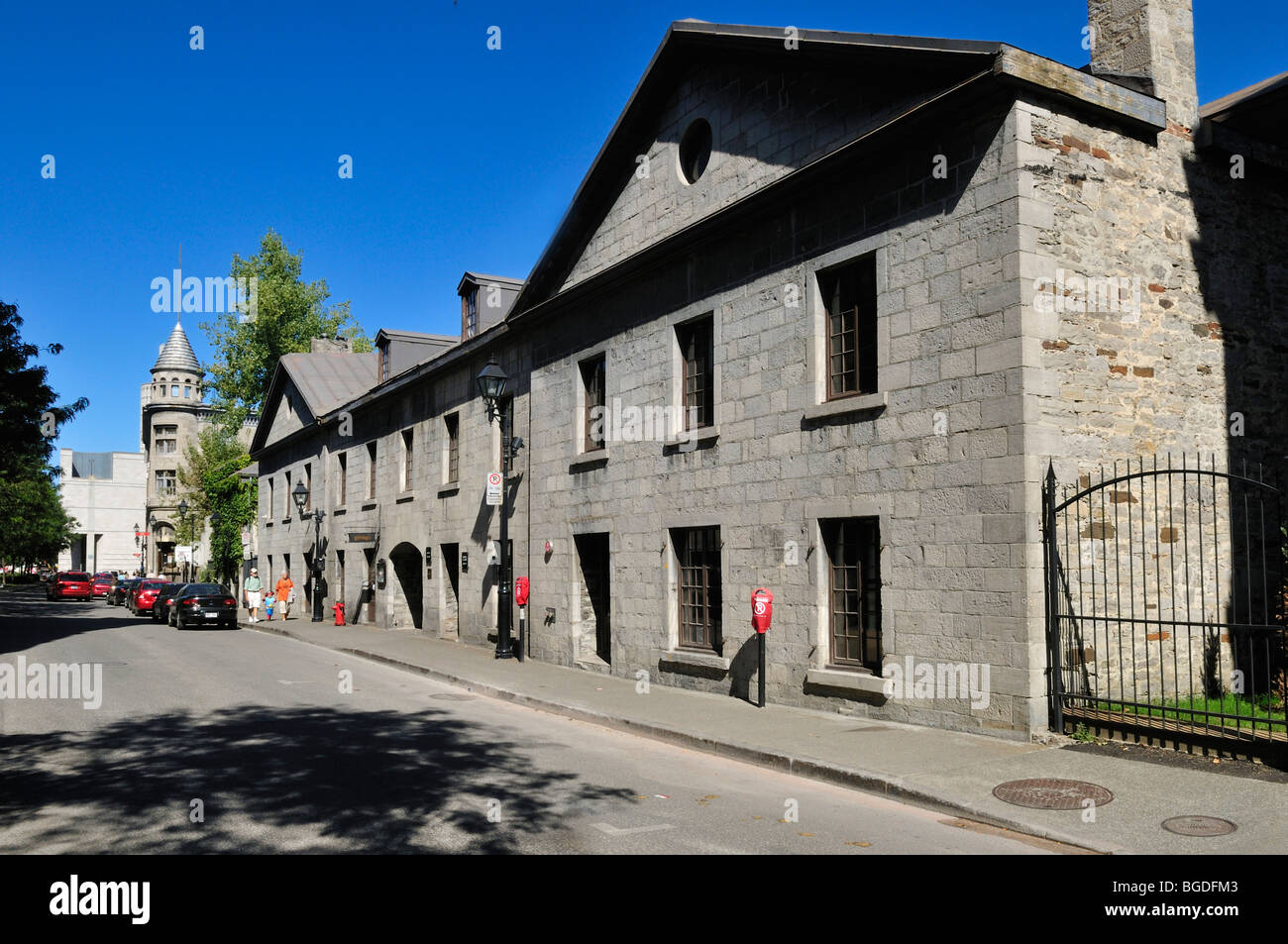 Lane with historic building at Vieux Montreal, Old Montreal, Quebec ...