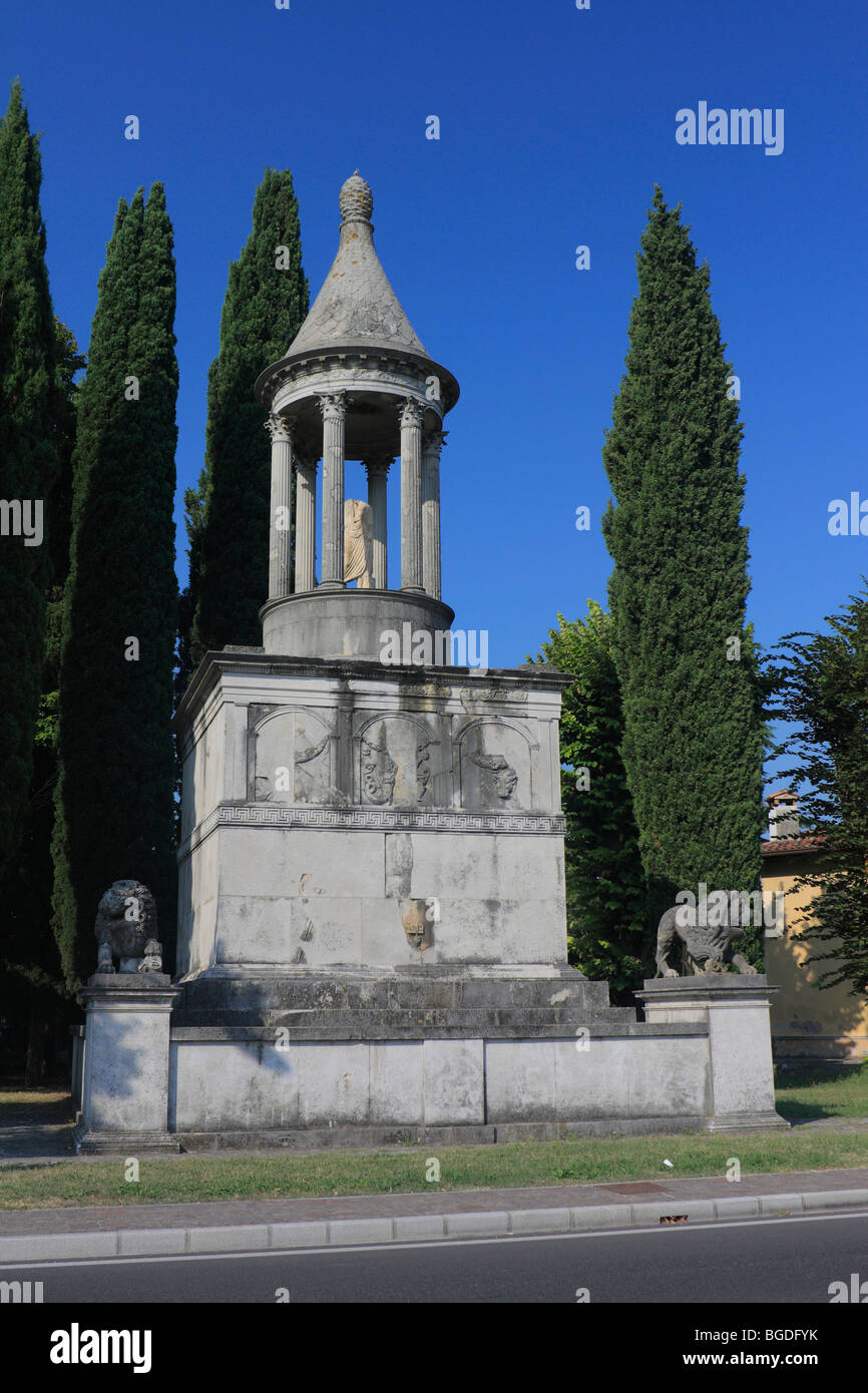 Buildings Of Roman Mausoleum High Resolution Stock Photography and ...