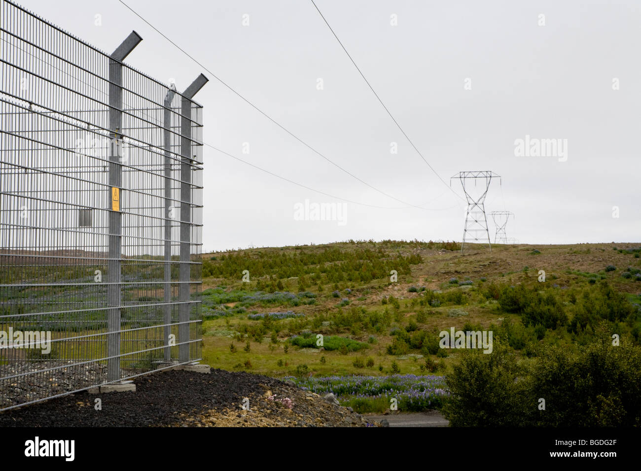 Suburban power lines pole hi-res stock photography and images - Alamy
