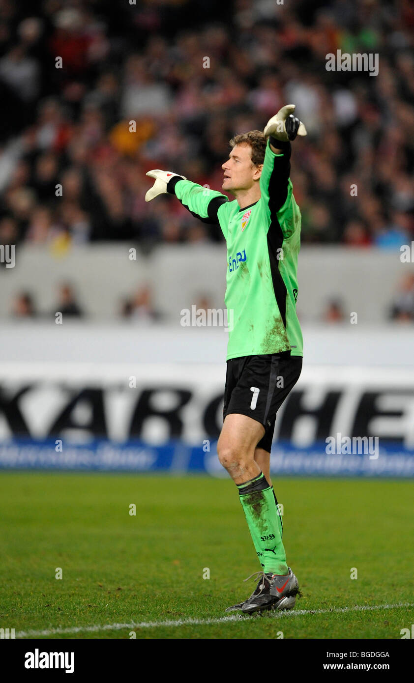 Goalkeeper Jens Lehmann, VfB Stuttgart, directing the defense Stock ...