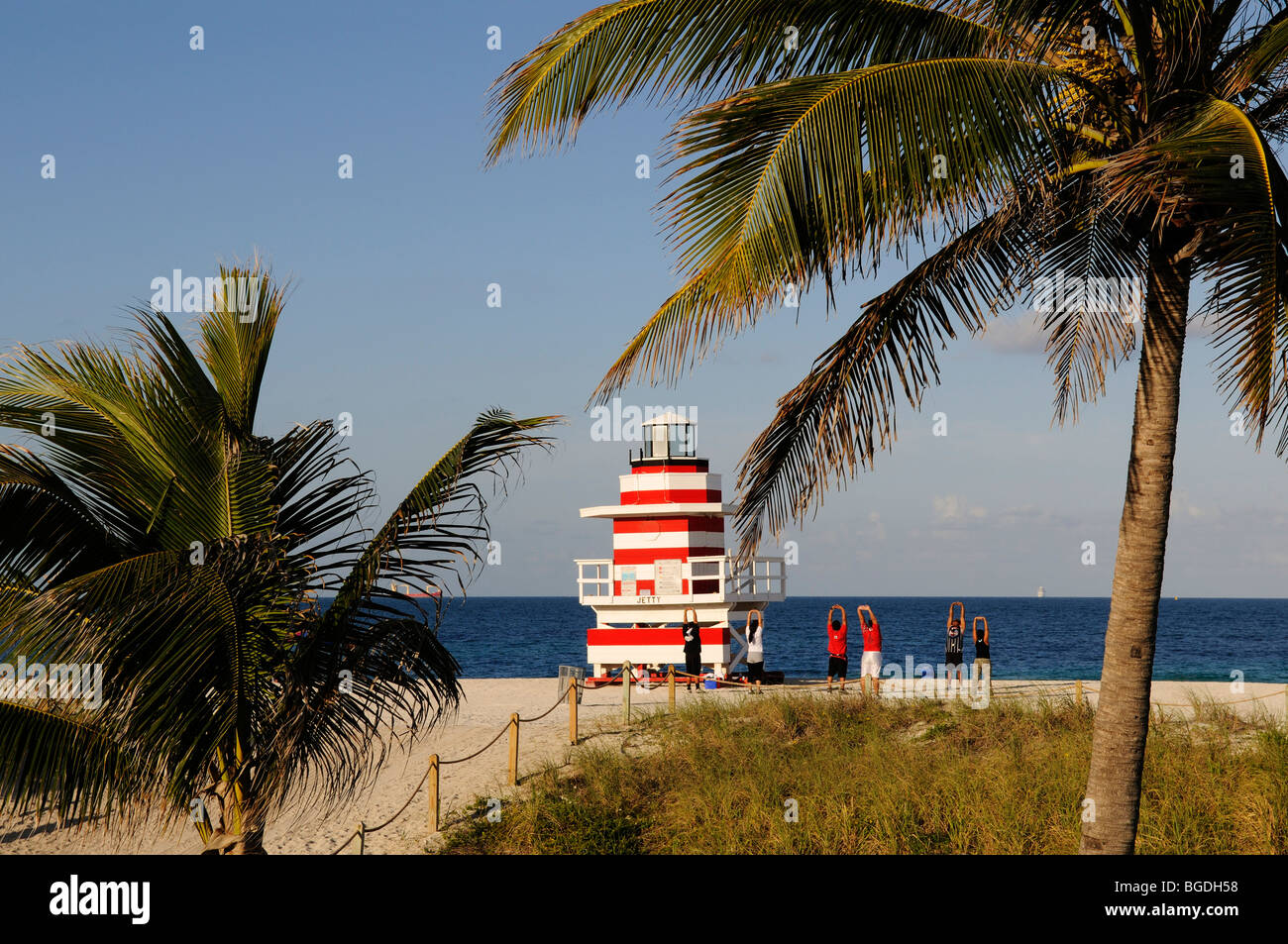 Lifeguard Tower, beach tower, Miami South Beach, Art Deco District ...