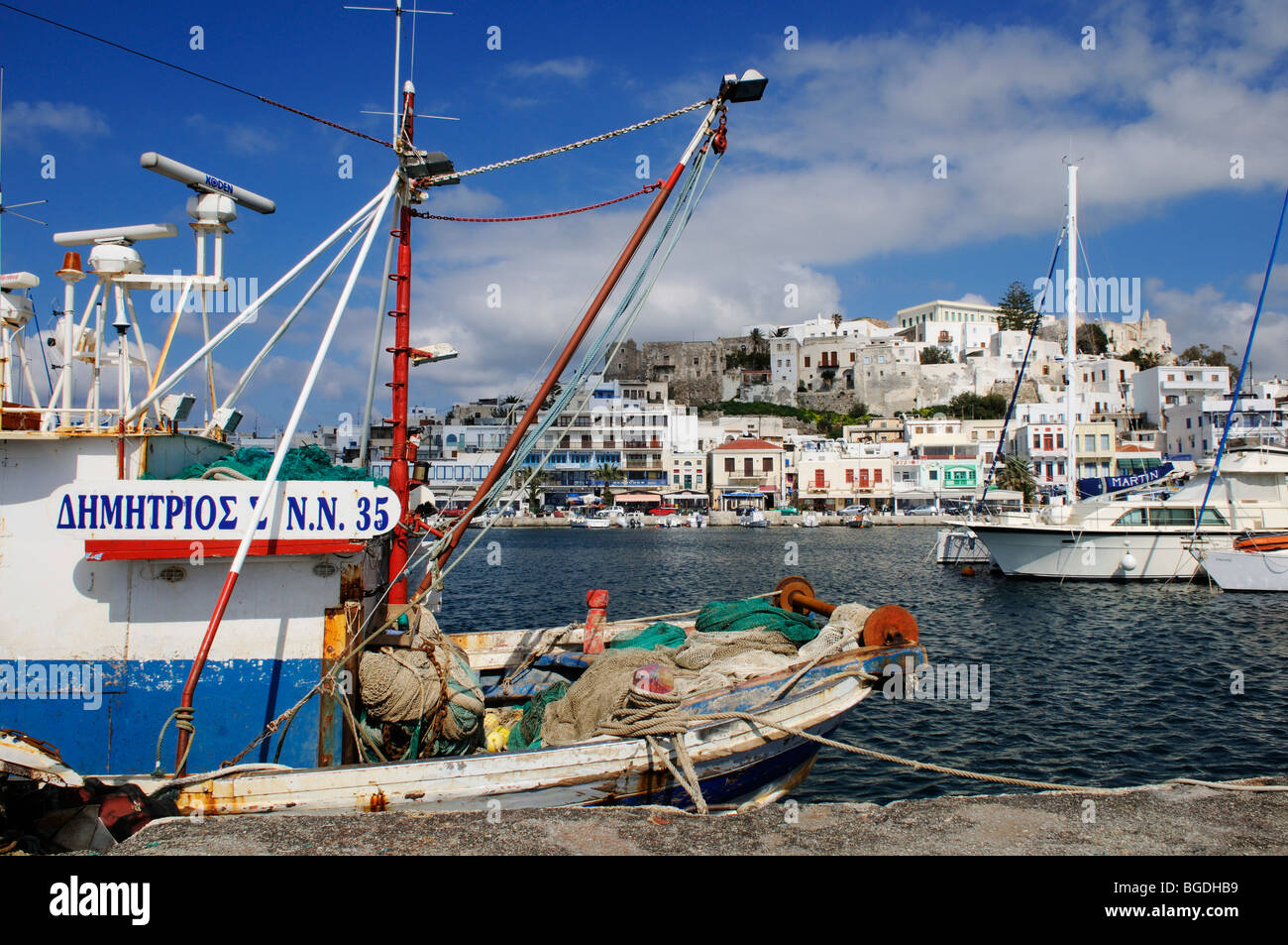 Naxos hafen hi-res stock photography and images - Alamy