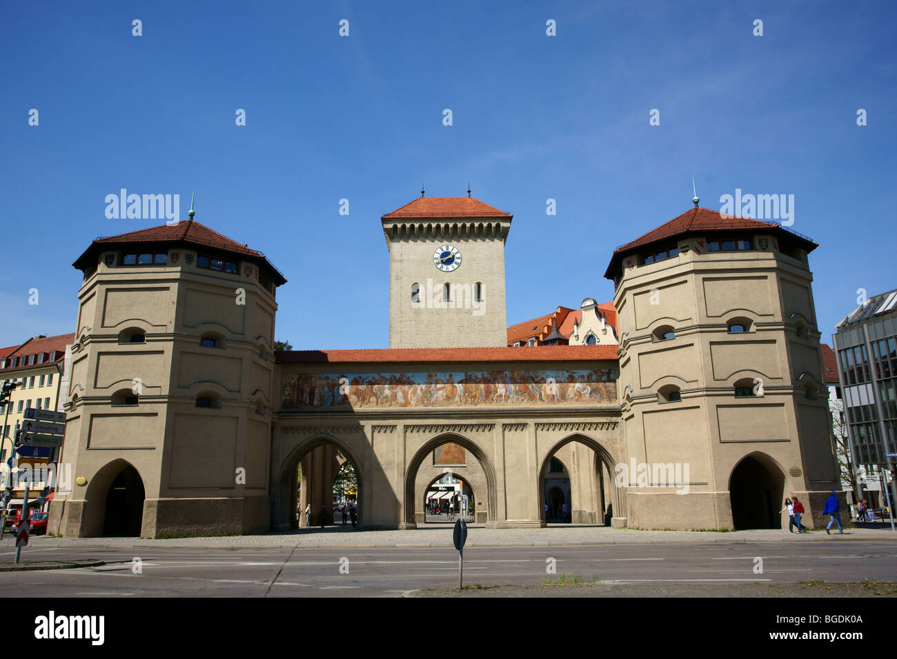 City gates munich hi-res stock photography and images - Alamy