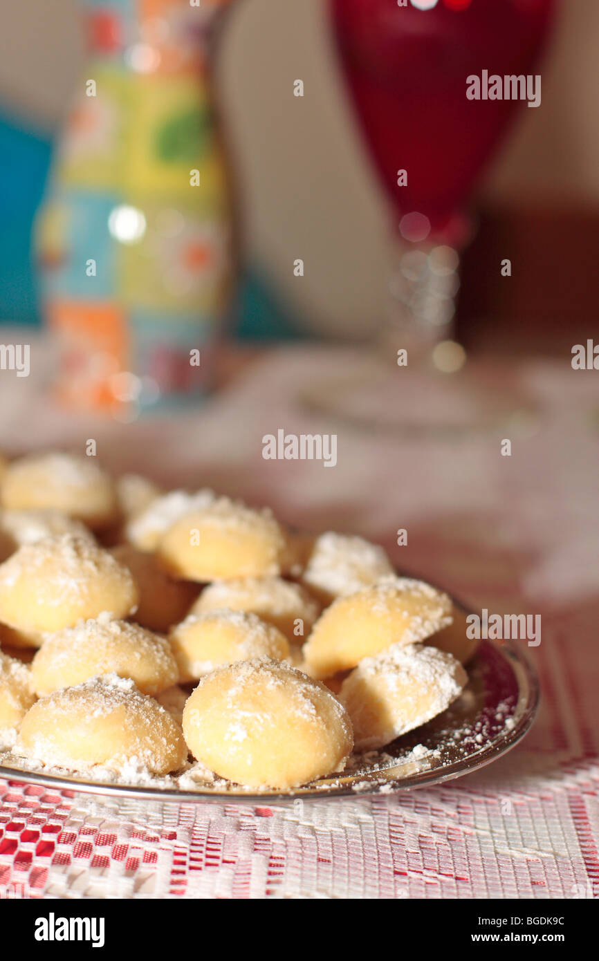 Traditional Greek Kourabiedes Stock Photo - Alamy