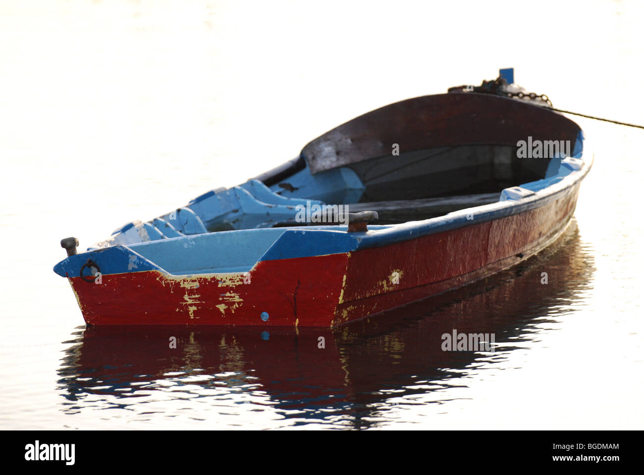 boat in poole harbour in the early morning Stock Photo - Alamy
