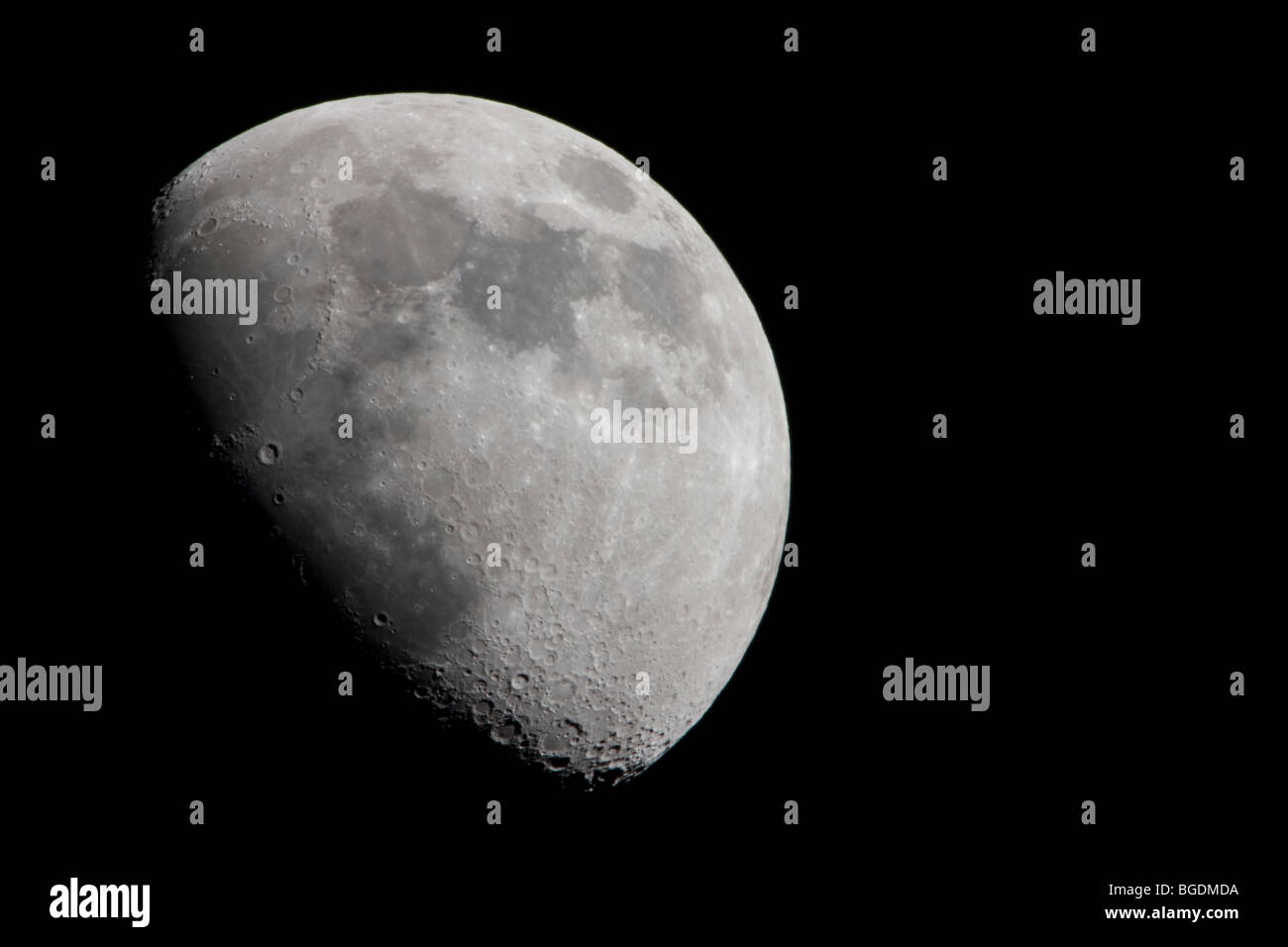 Waning gibbous moon hi-res stock photography and images - Alamy