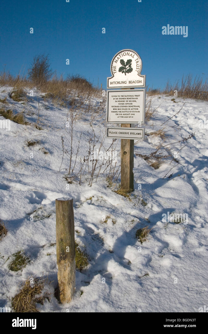Uk national park sign logo hi-res stock photography and images - Alamy