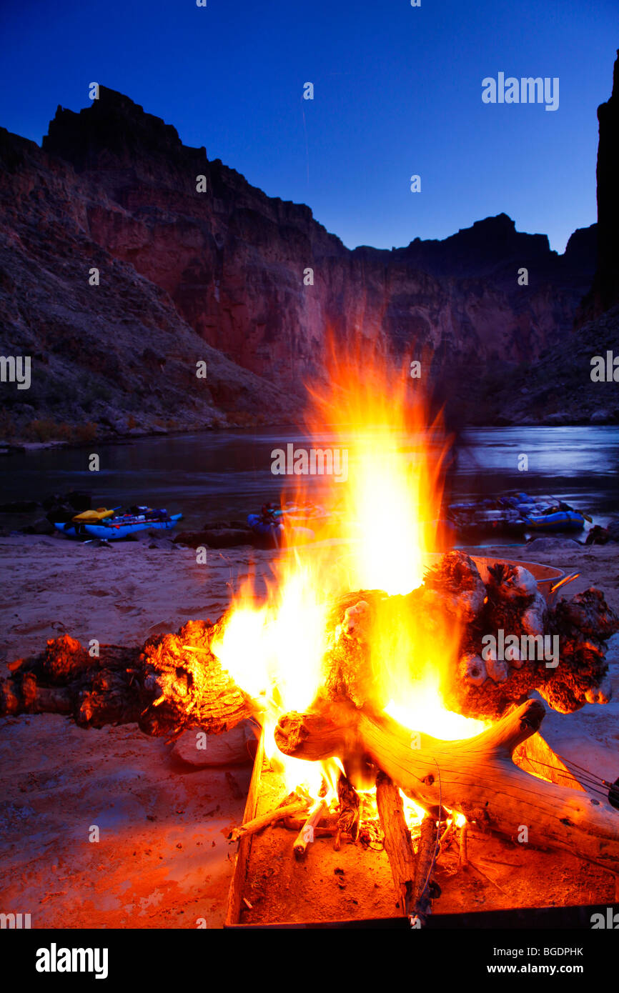 Campfire arizona hi-res stock photography and images - Alamy