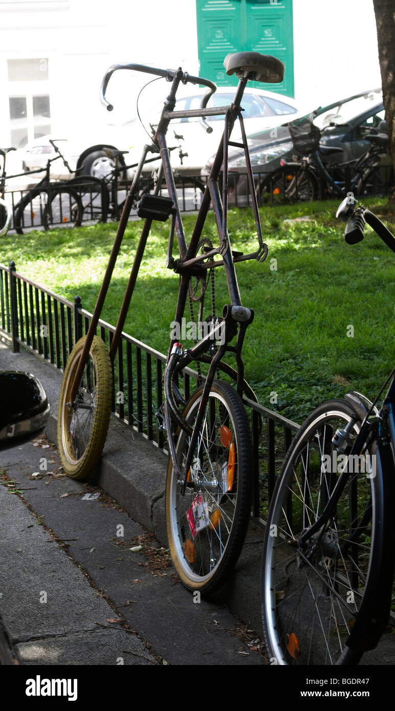 Fun unusual vintage bicycle in Vienna Stock Photo - Alamy