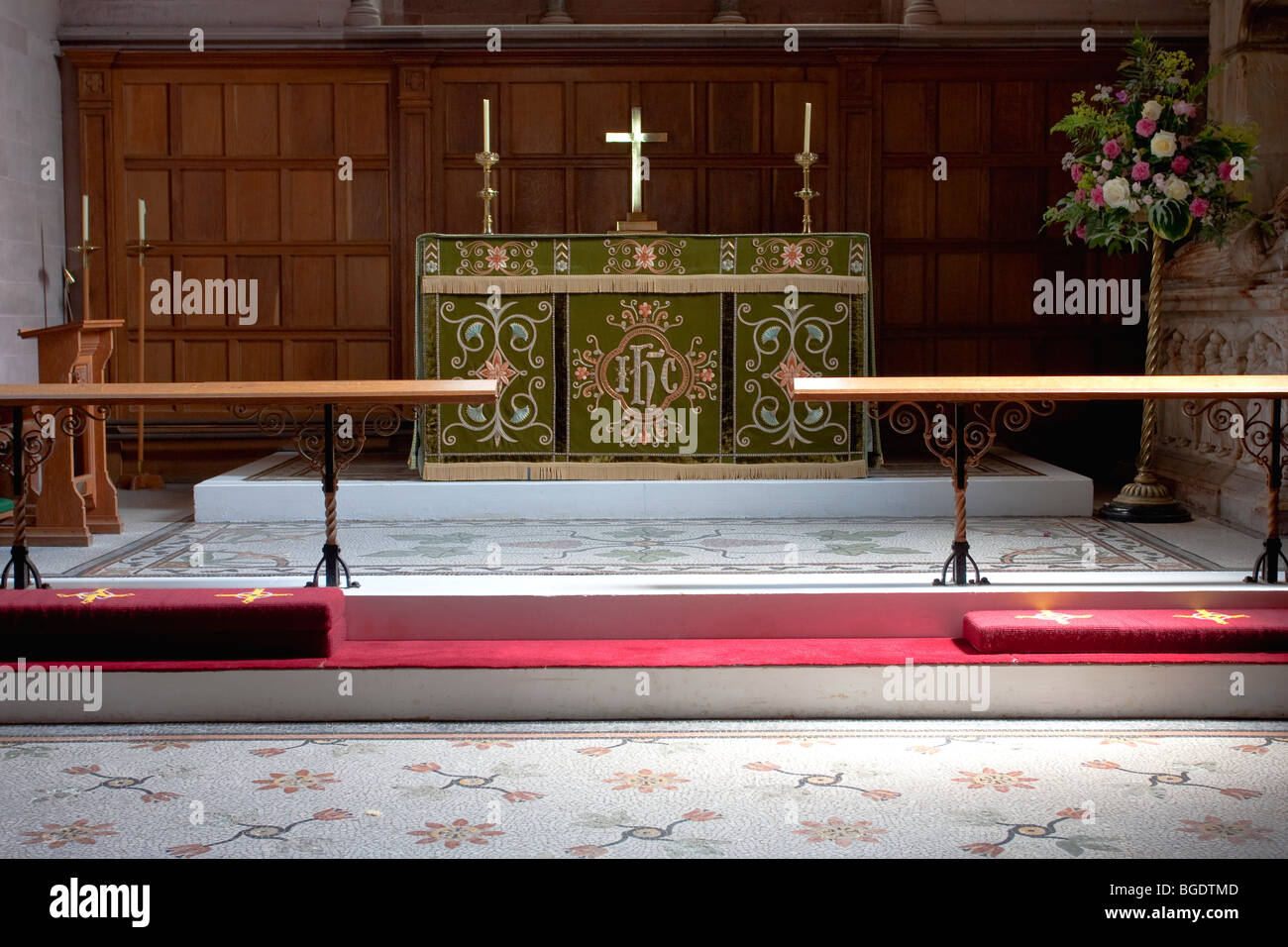 The Altar at the beautiful St Andrew and St Mary`s church in the ...