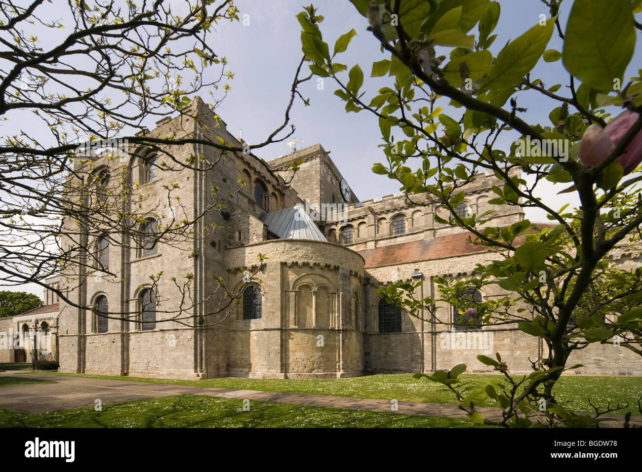 Romsey abbey hi-res stock photography and images - Alamy