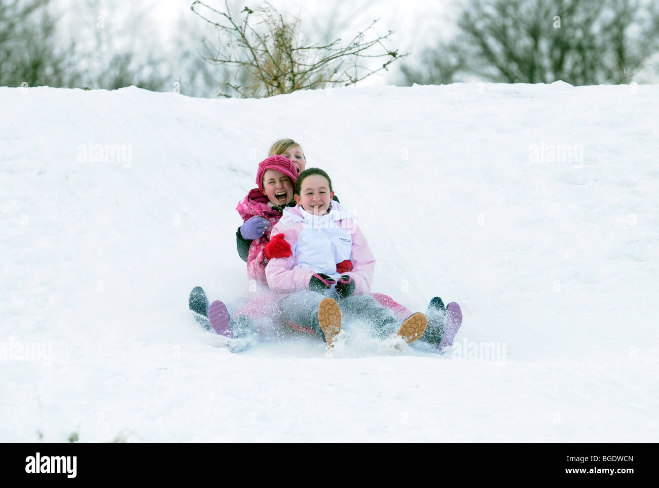 Children sledging snow scotland hi-res stock photography and images - Alamy