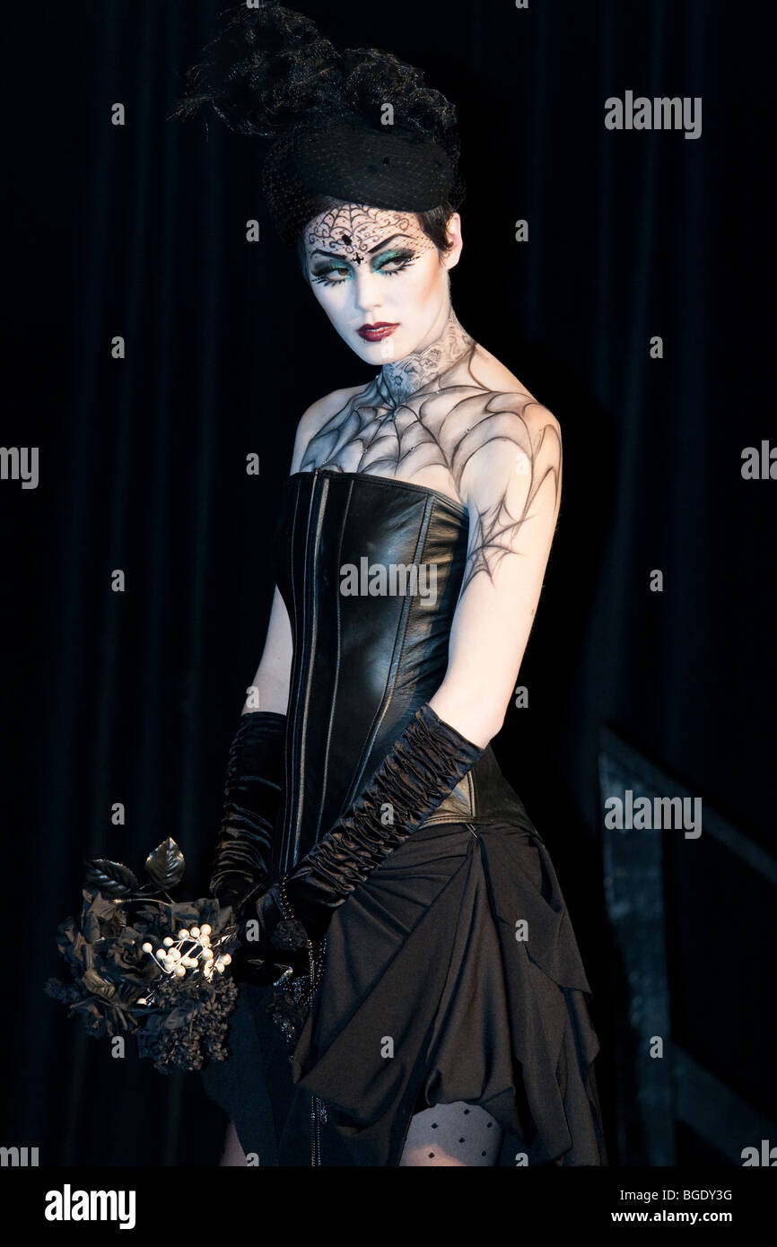 Beautiful Gothic People