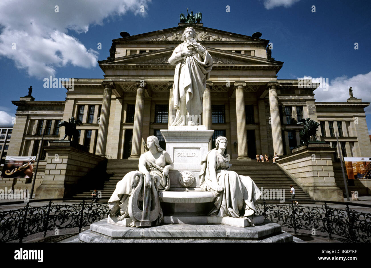Aug 1, 2009 - Friedrich Schiller monument in front of Konzerthaus at ...
