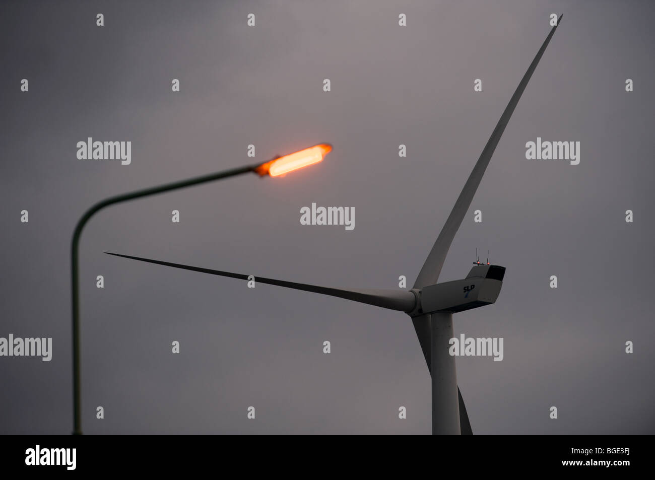 Giant wind turbine, Ness Point, Lowestoft, Suffolk, UK Stock Photo - Alamy