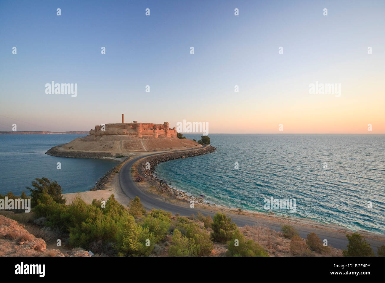 Syria, Euphrates river , Ath Thaura, Lake Al-Assad and Qalaat Jaabar ...