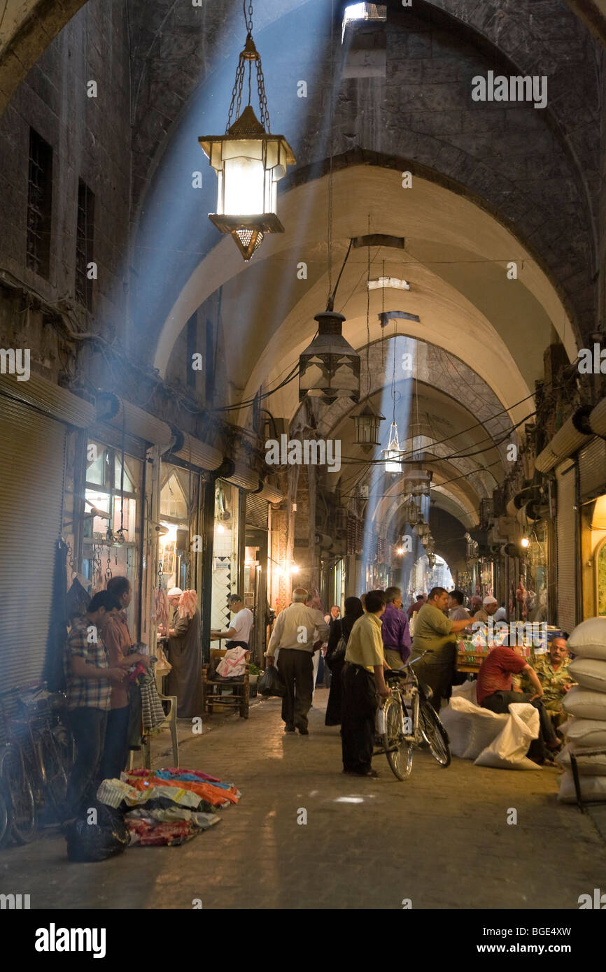 Old souq hi-res stock photography and images - Alamy