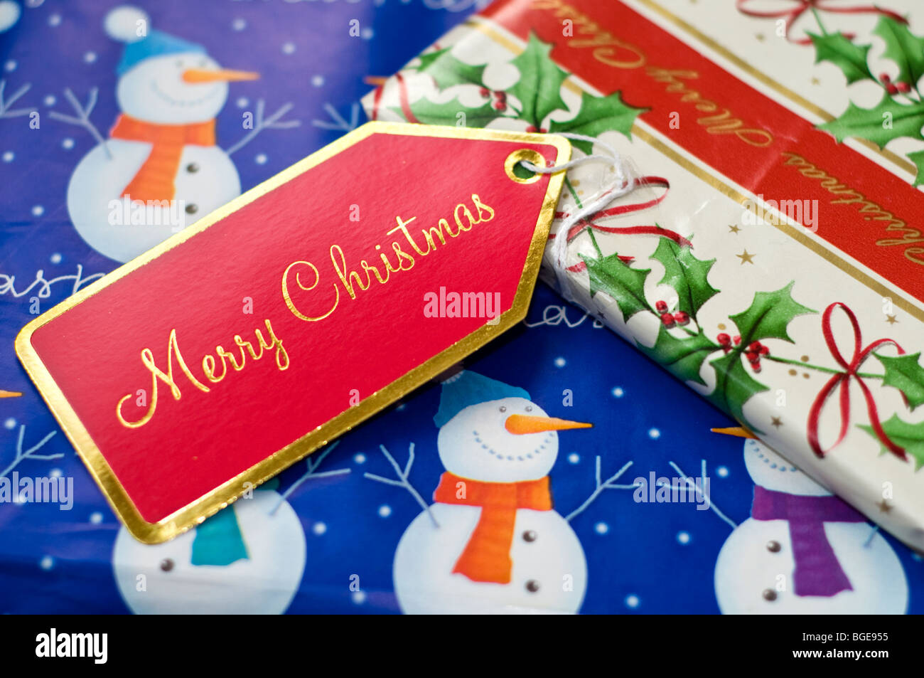 Opened christmas presents hi-res stock photography and images - Alamy