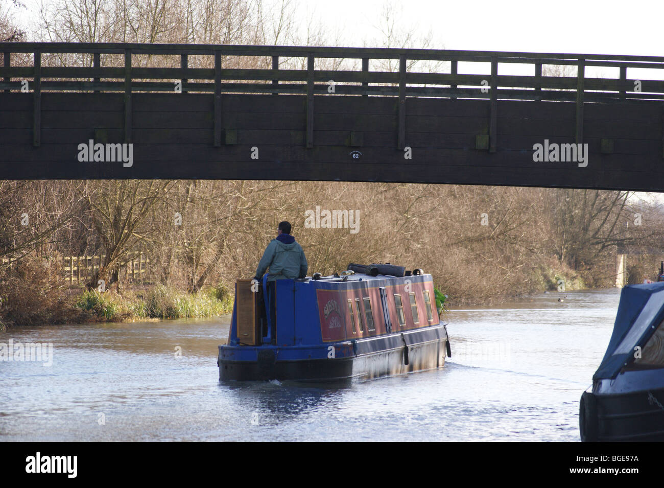 Lea river lock canal boats hi-res stock photography and images - Alamy