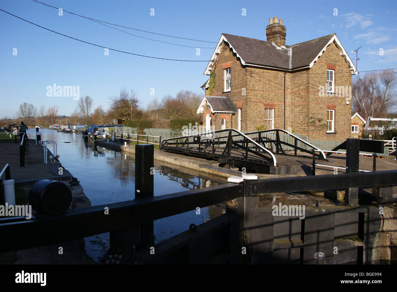 Stanstead Lock, cottage and swing bridge, River Lea navigation, Ware ...