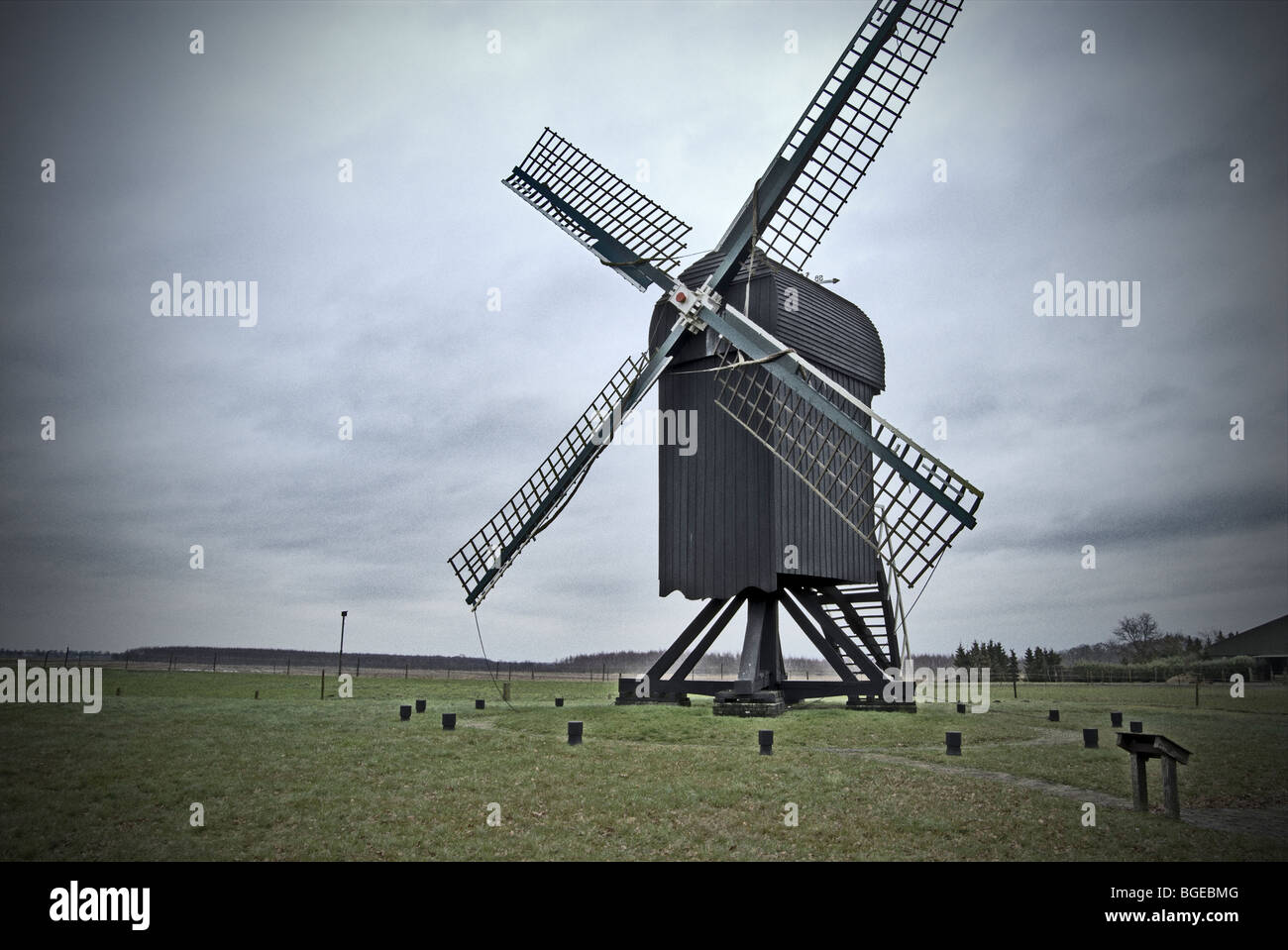 Side view windmill hi-res stock photography and images - Alamy