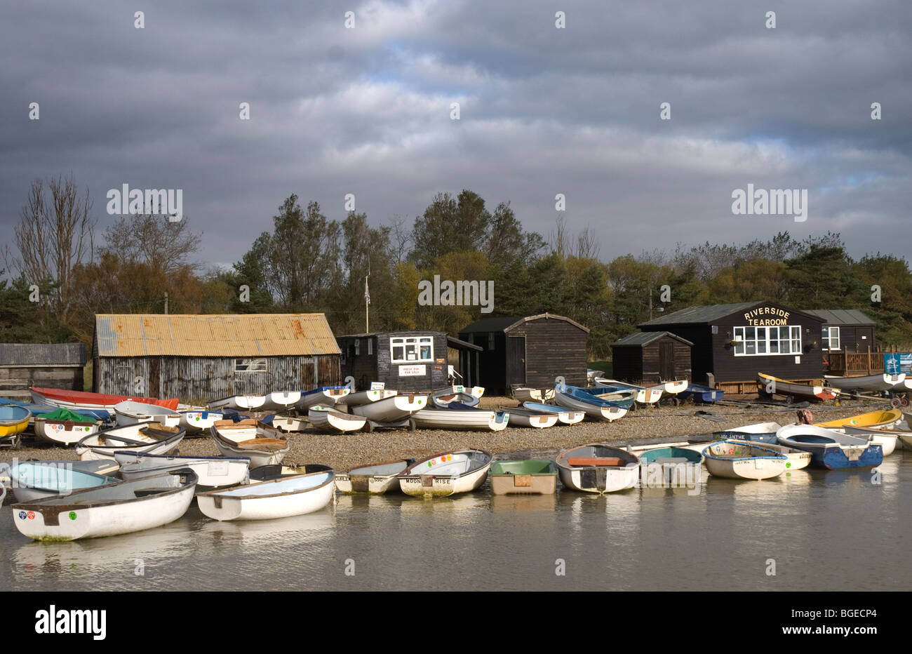 Boats orford quay suffolk england hi-res stock photography and images ...