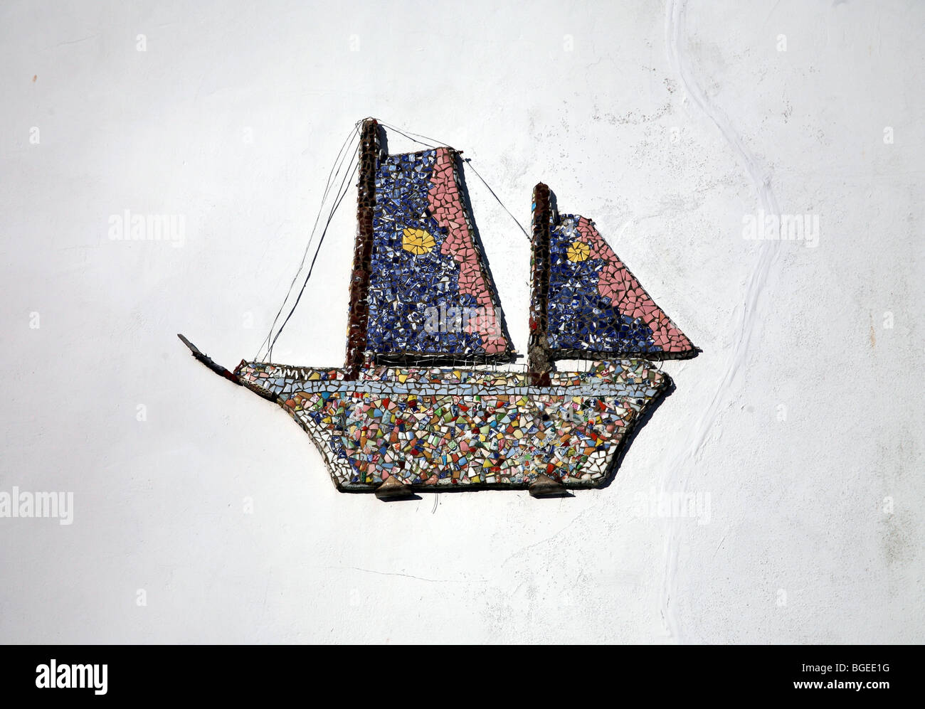 Picture made with shells hi-res stock photography and images - Alamy