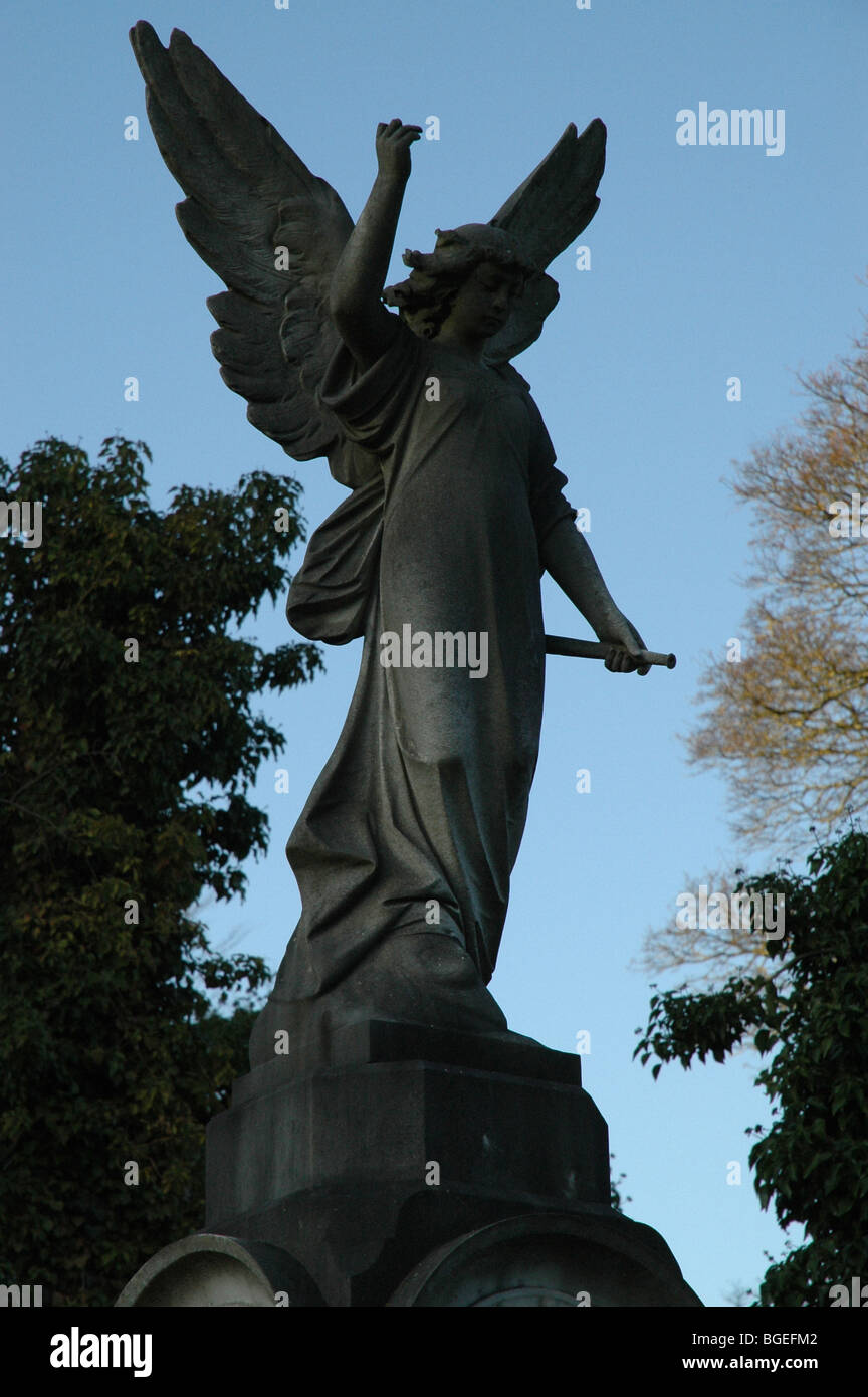 A statue of an Angel in a graveyard in Bristol Stock Photo - Alamy