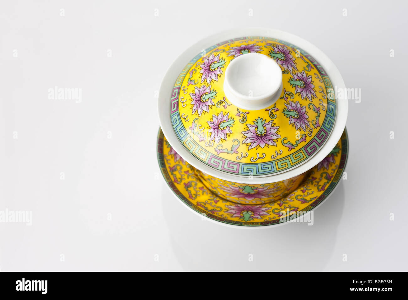China teacup no tea hi-res stock photography and images - Alamy