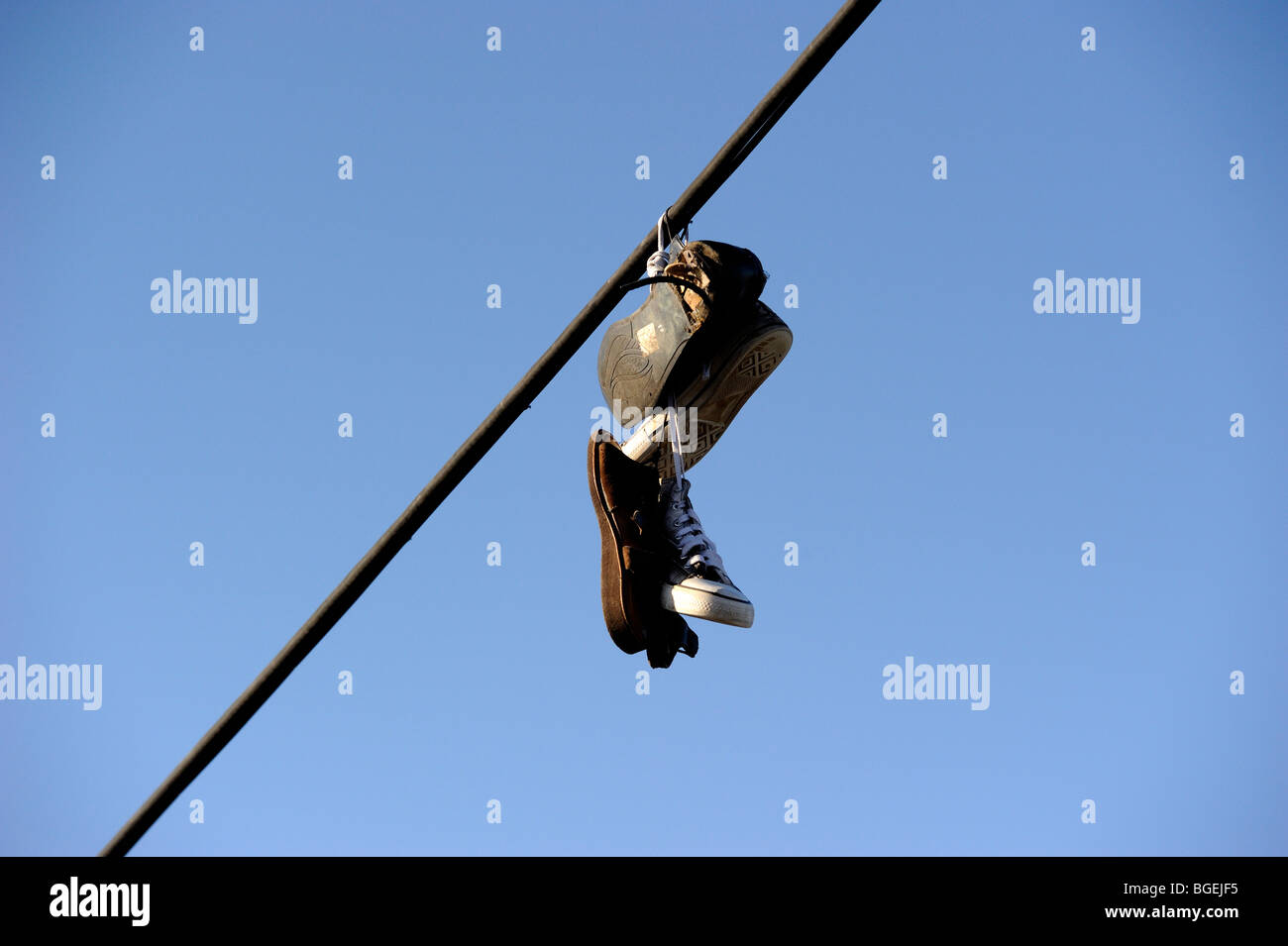 Hanging by feet over road hi-res stock photography and images - Alamy