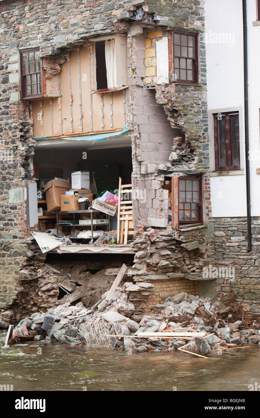 Flooding damage house hi-res stock photography and images - Alamy