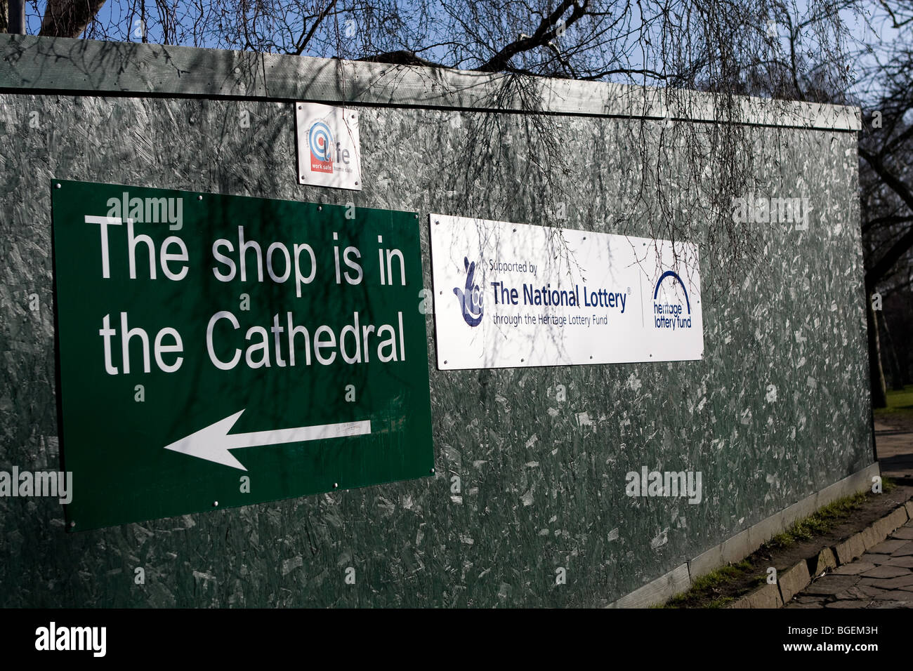 Norwich plaque hi-res stock photography and images - Alamy