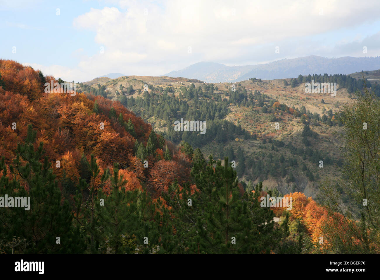 Pindos mountains hi-res stock photography and images - Alamy