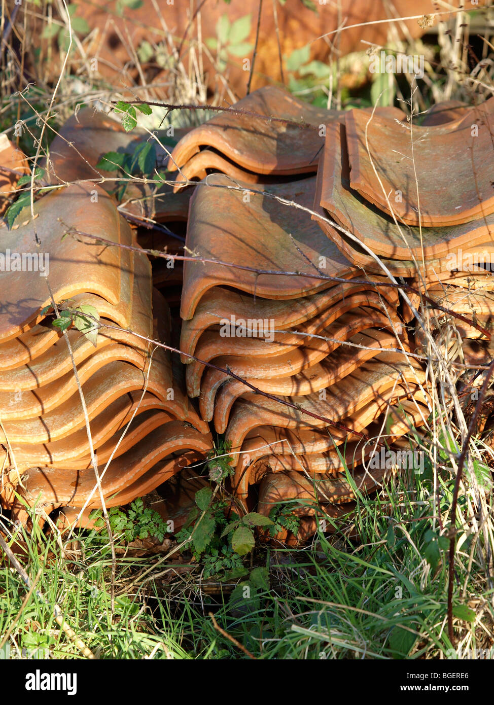 A stack of old roof tiles Stock Photo - Alamy