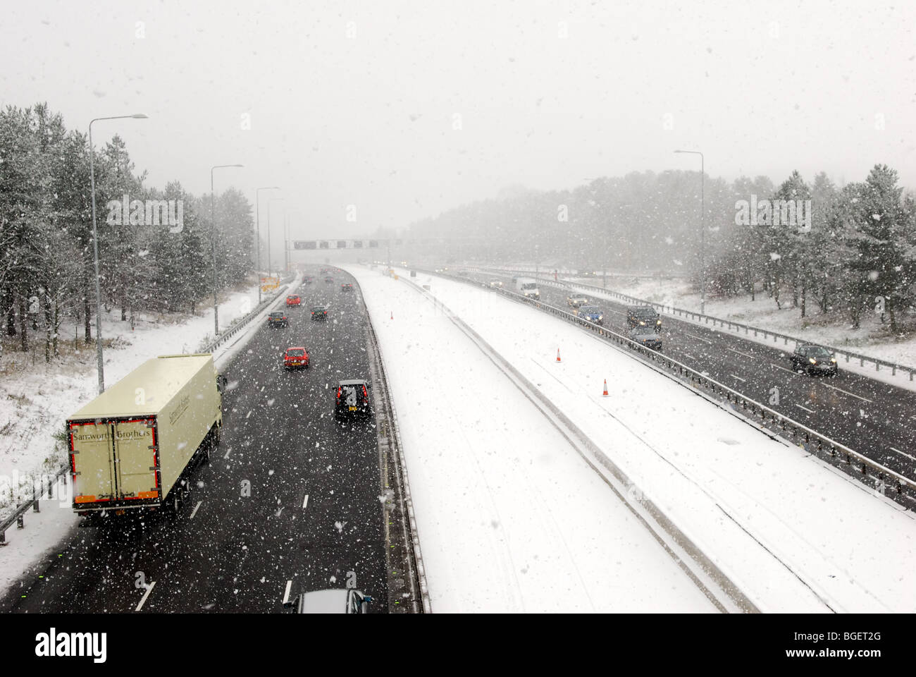 M1 Motorway j27 nottinghamshire Winter Blizzard Stock Photo - Alamy