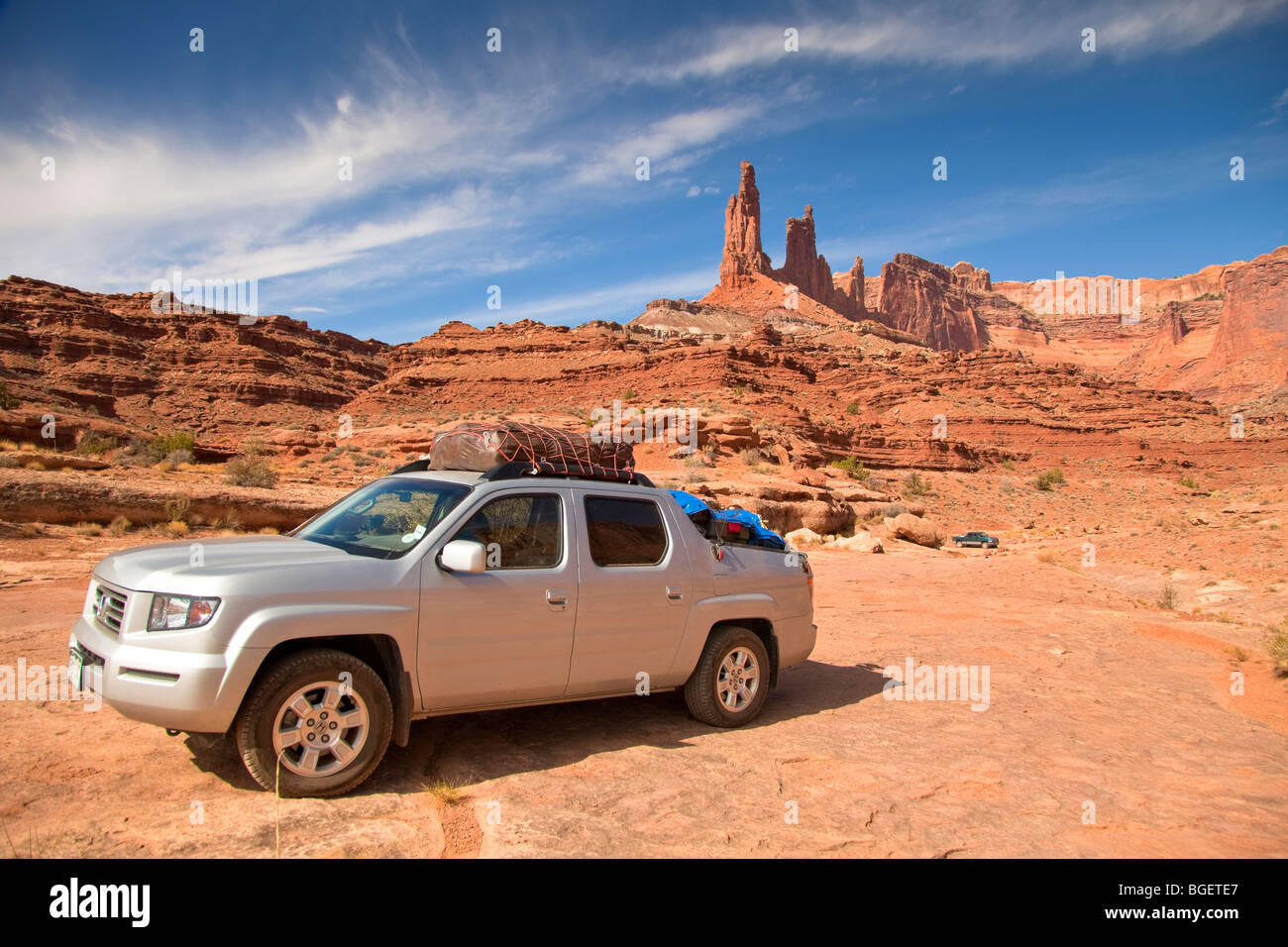 White rim road hi-res stock photography and images - Alamy