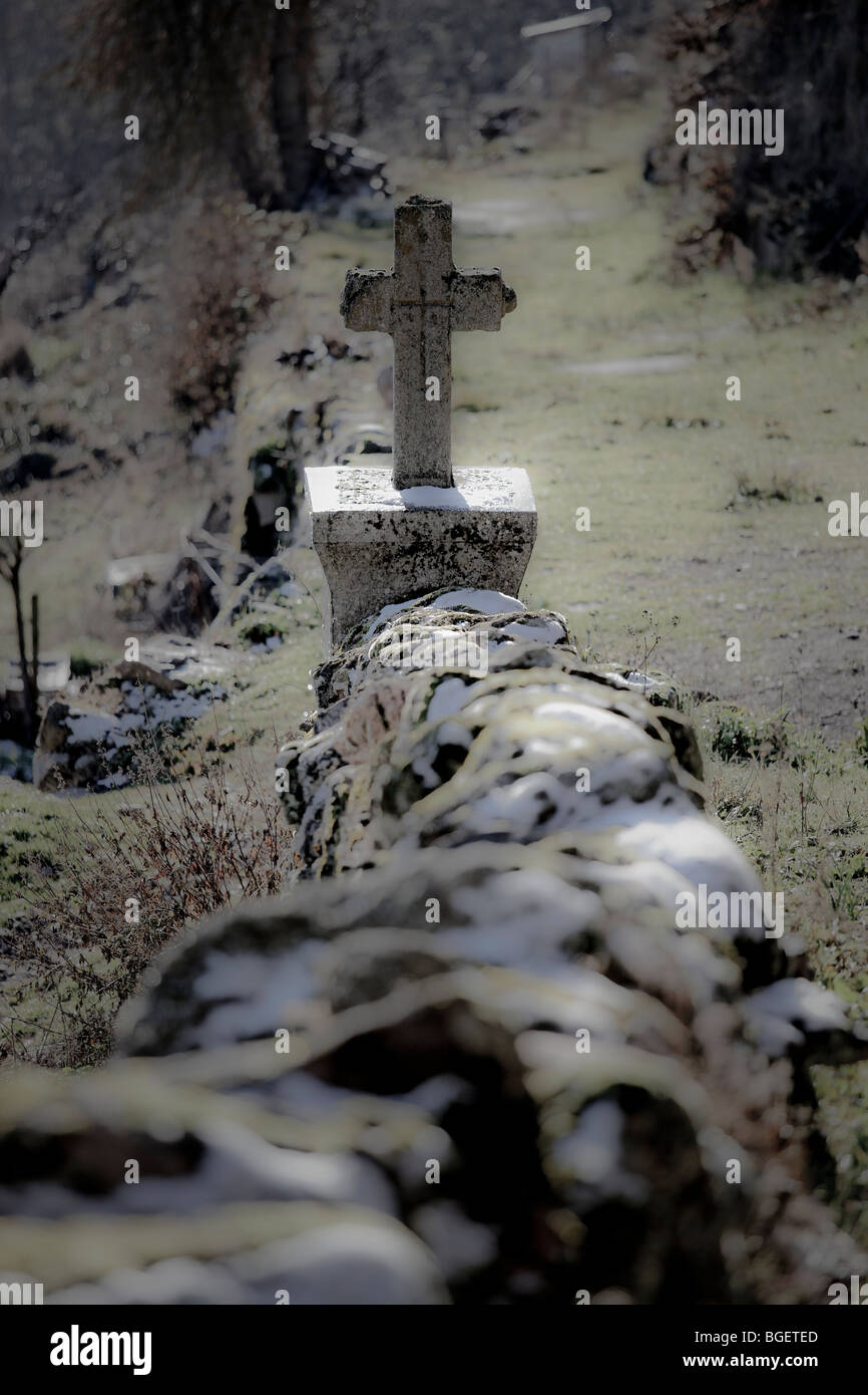 Cross calvary hi-res stock photography and images - Alamy