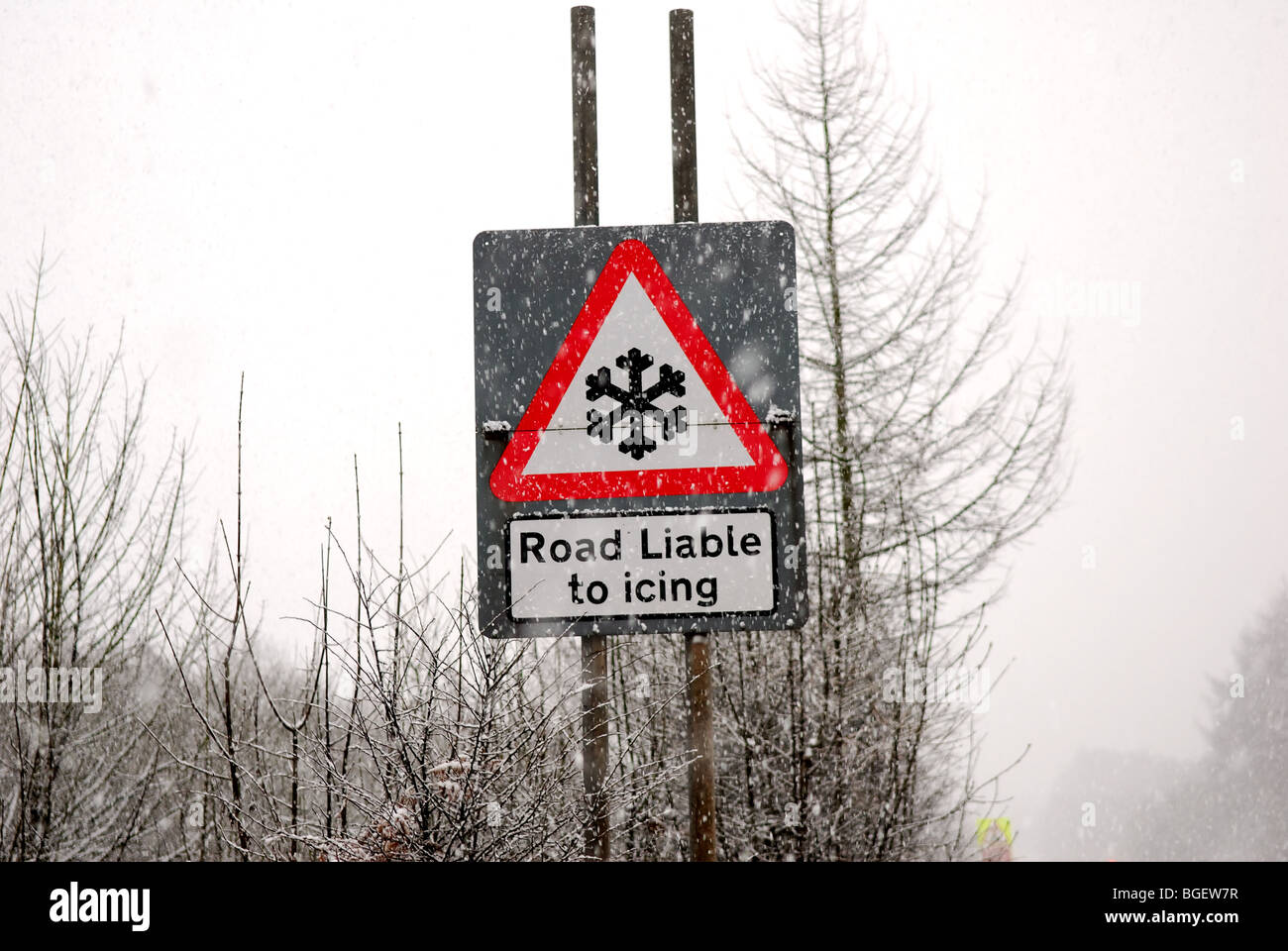 Blizzard sign hi-res stock photography and images - Alamy