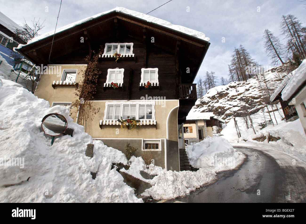 Valle formazza hi-res stock photography and images - Alamy
