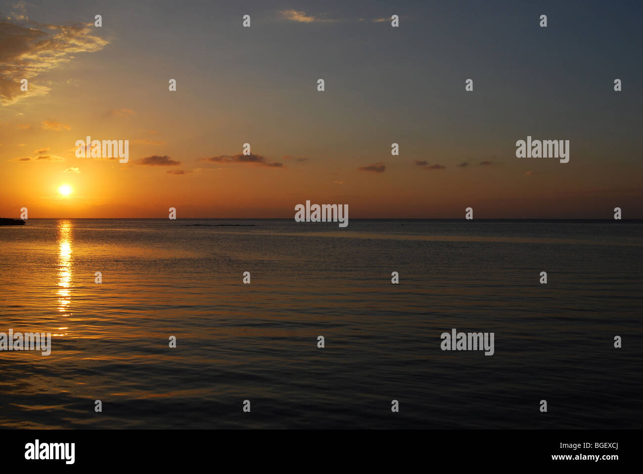 Sunlight sunset reflects off water hi-res stock photography and images ...