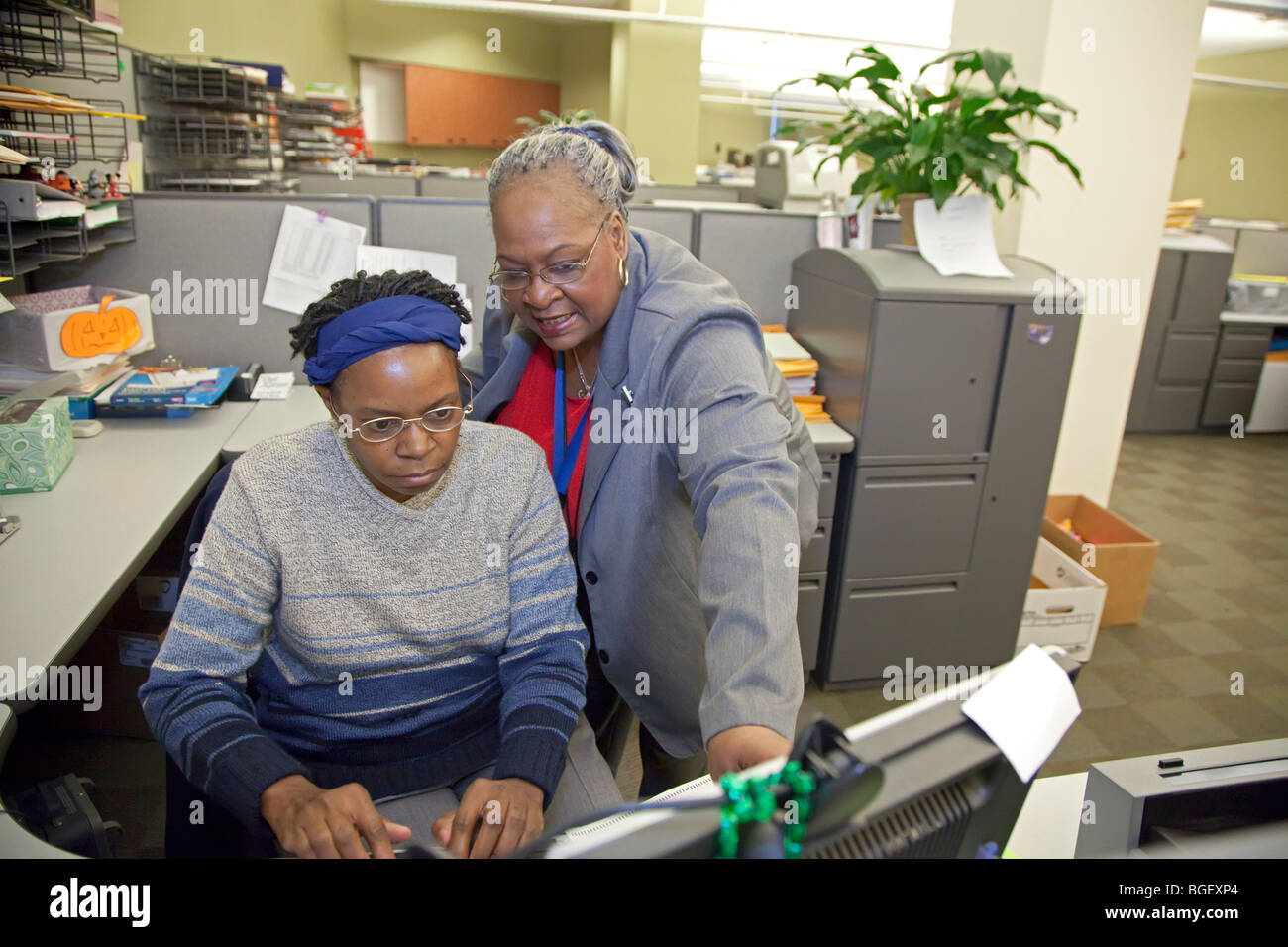 Secretaries hi-res stock photography and images - Alamy