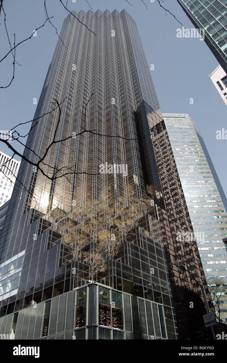 Trump tower trees manhattan hi-res stock photography and images - Alamy