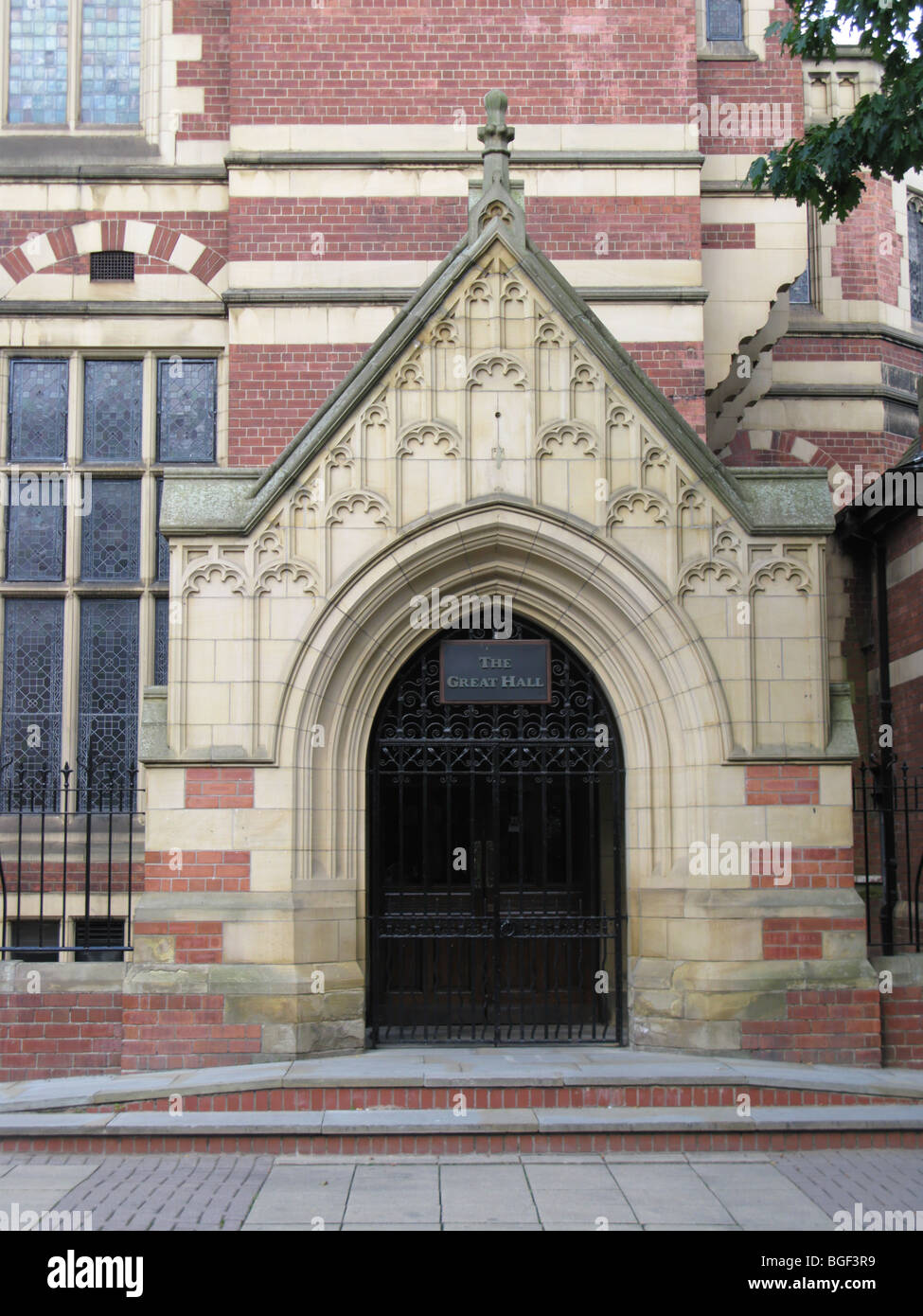 Great hall leeds university yorkshire hi-res stock photography and ...