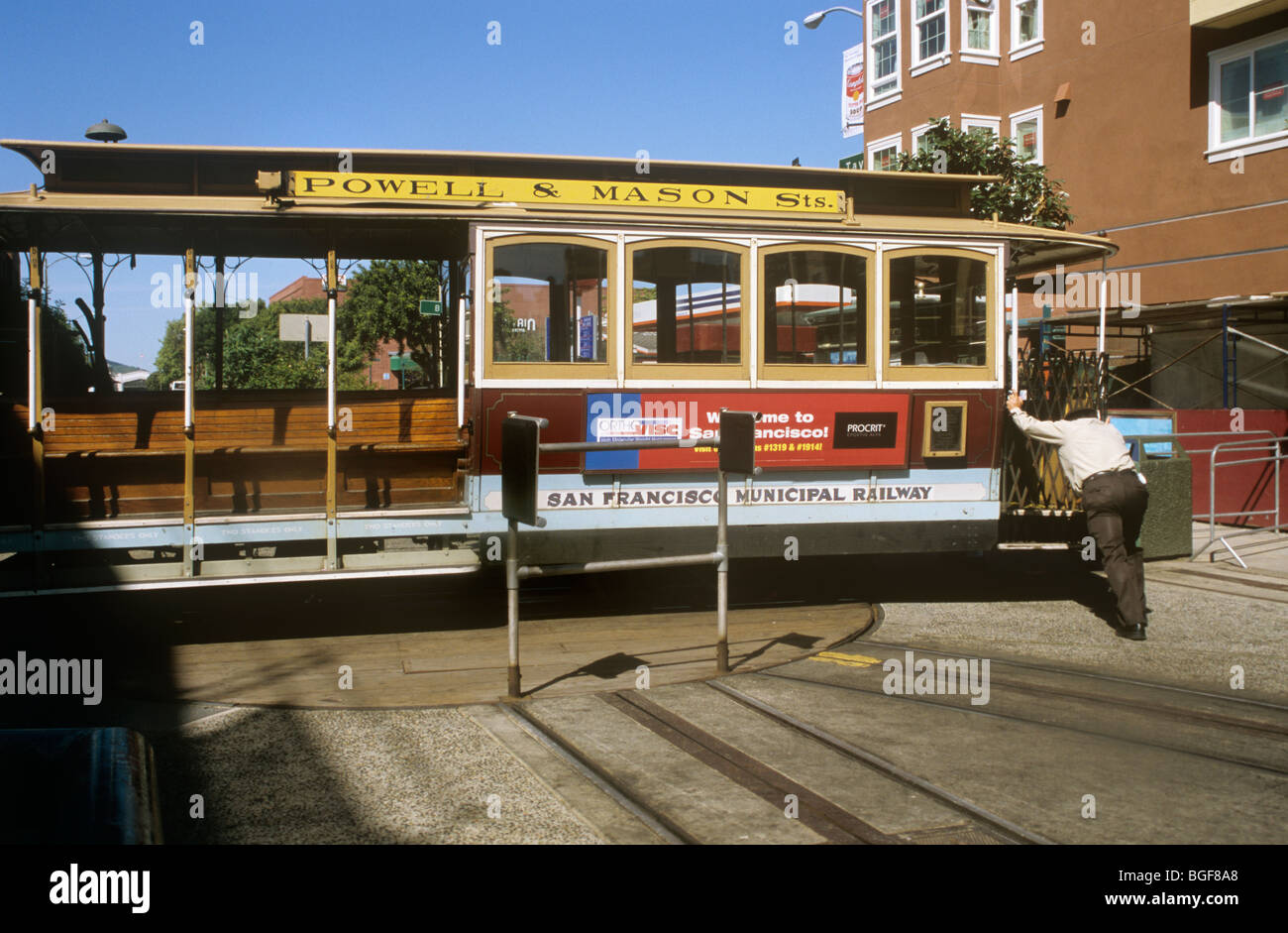 Powell & Mason tram / cable car being manually rotated on turnaround ...