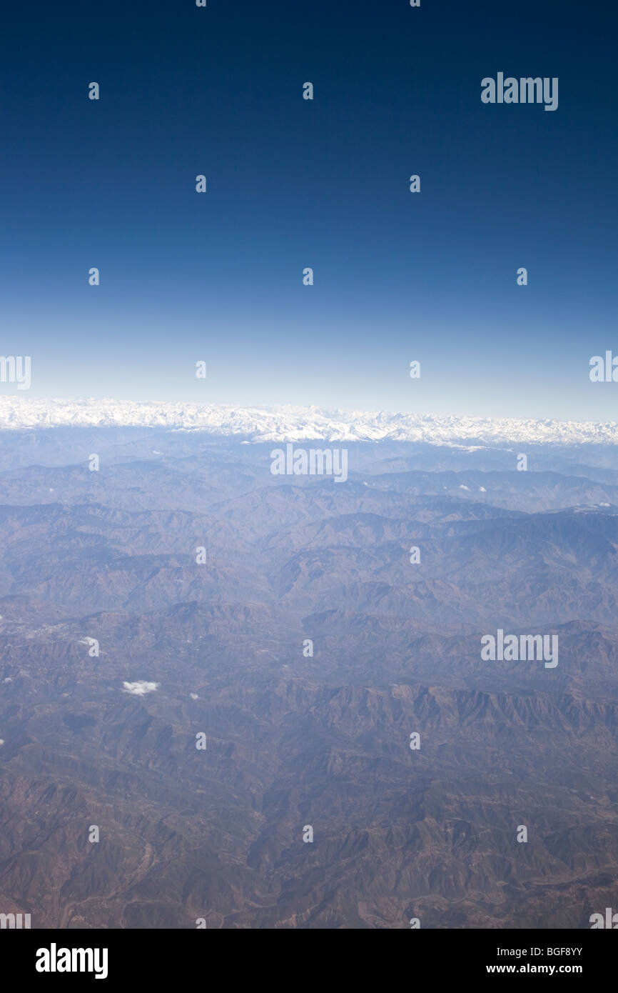 Flying over northen india terrain hi-res stock photography and images ...